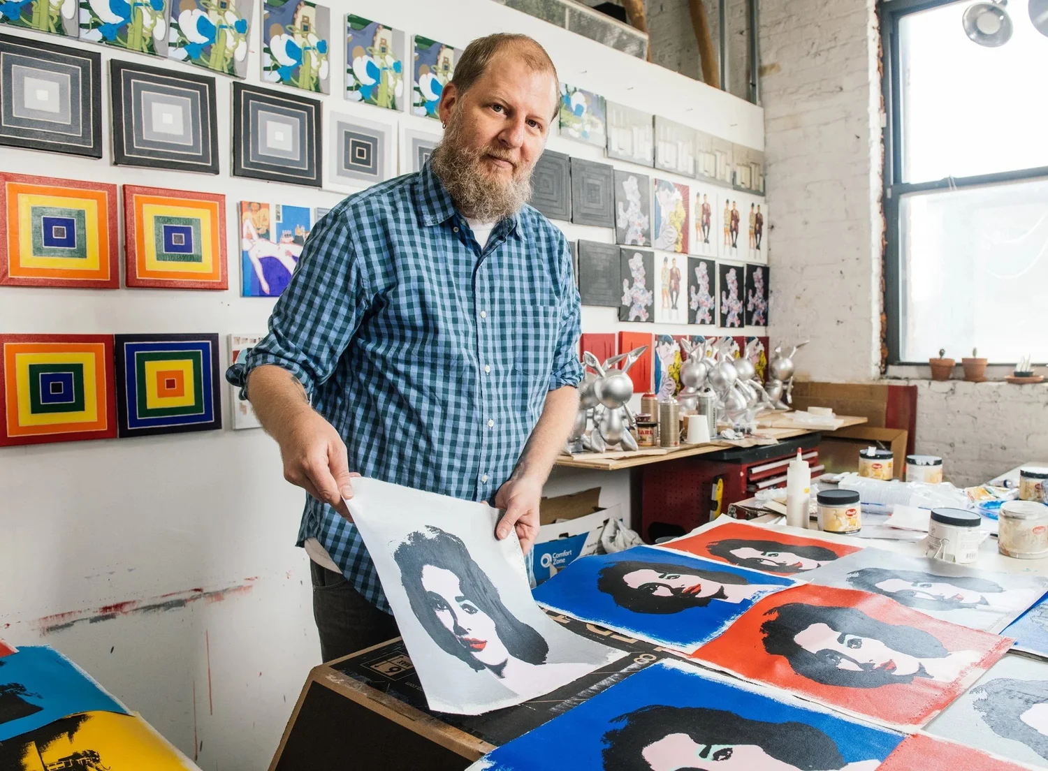 Eric Doeringer — A Hug From The Art World