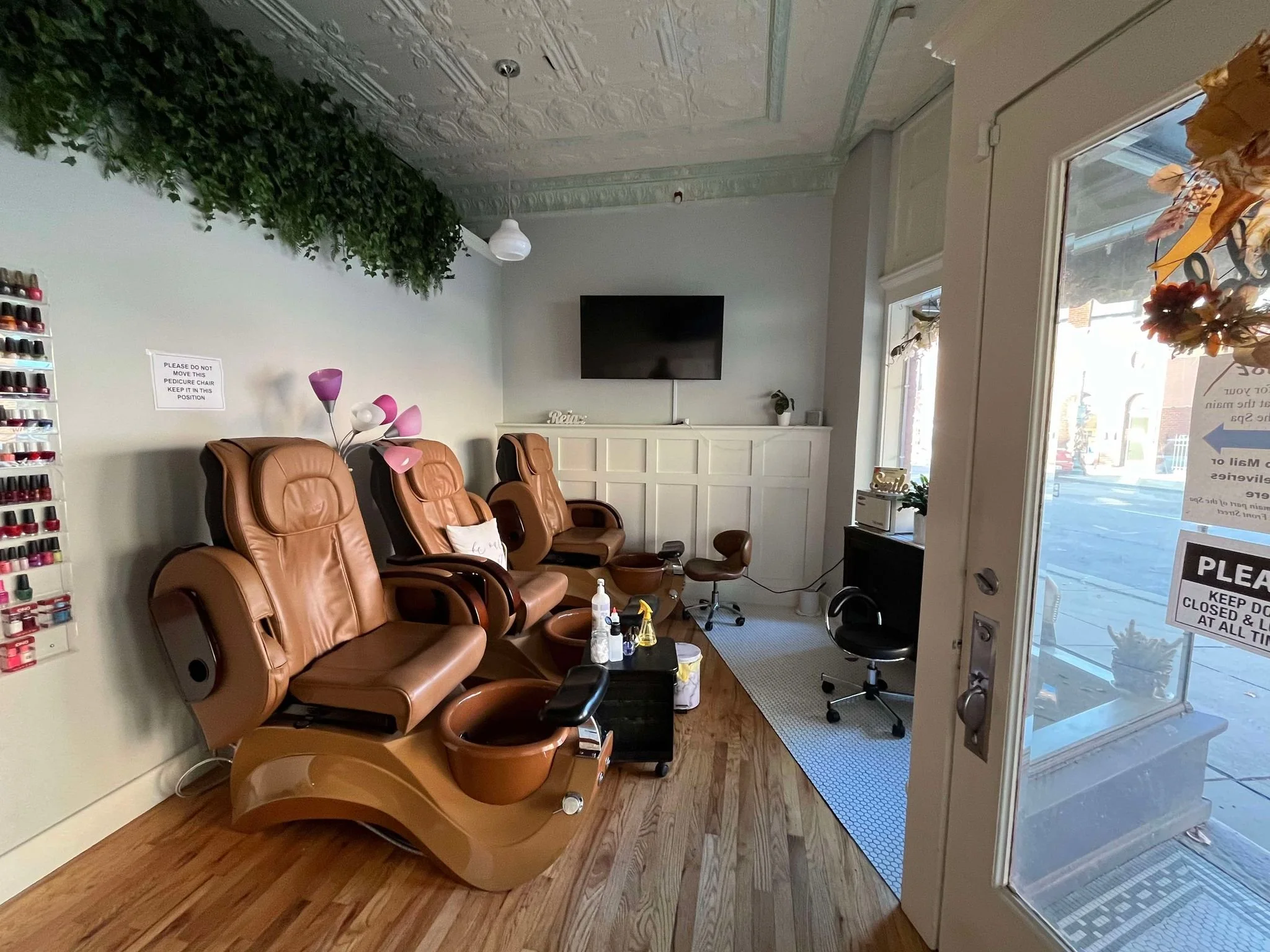 Gift Certificates — Victoria Day Spa