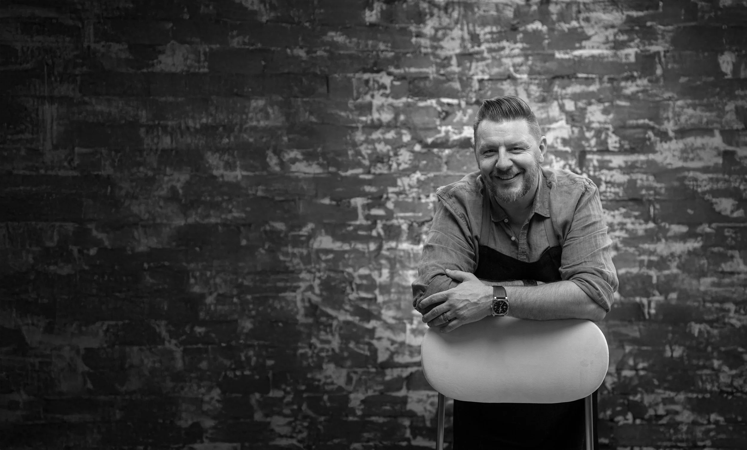 About — Manu Feildel