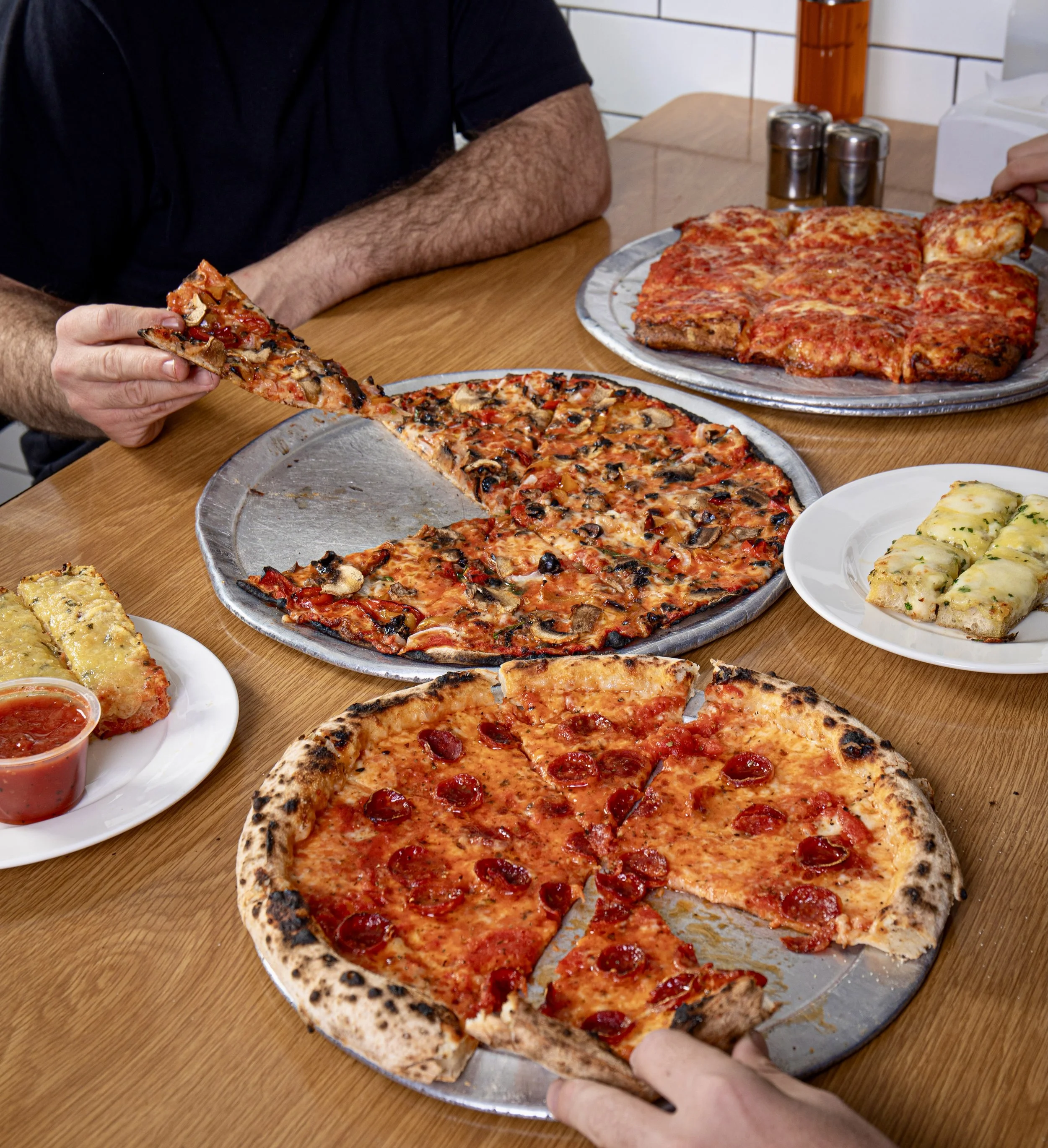 Ned's Pizza