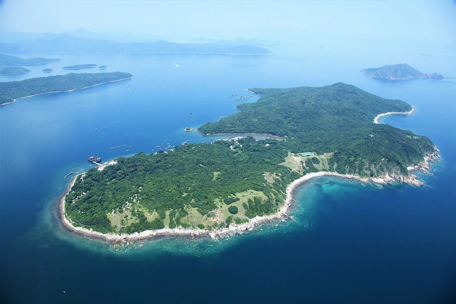 Bookmark These Pretty Islands For Your Next Trip to Hong Kong ...