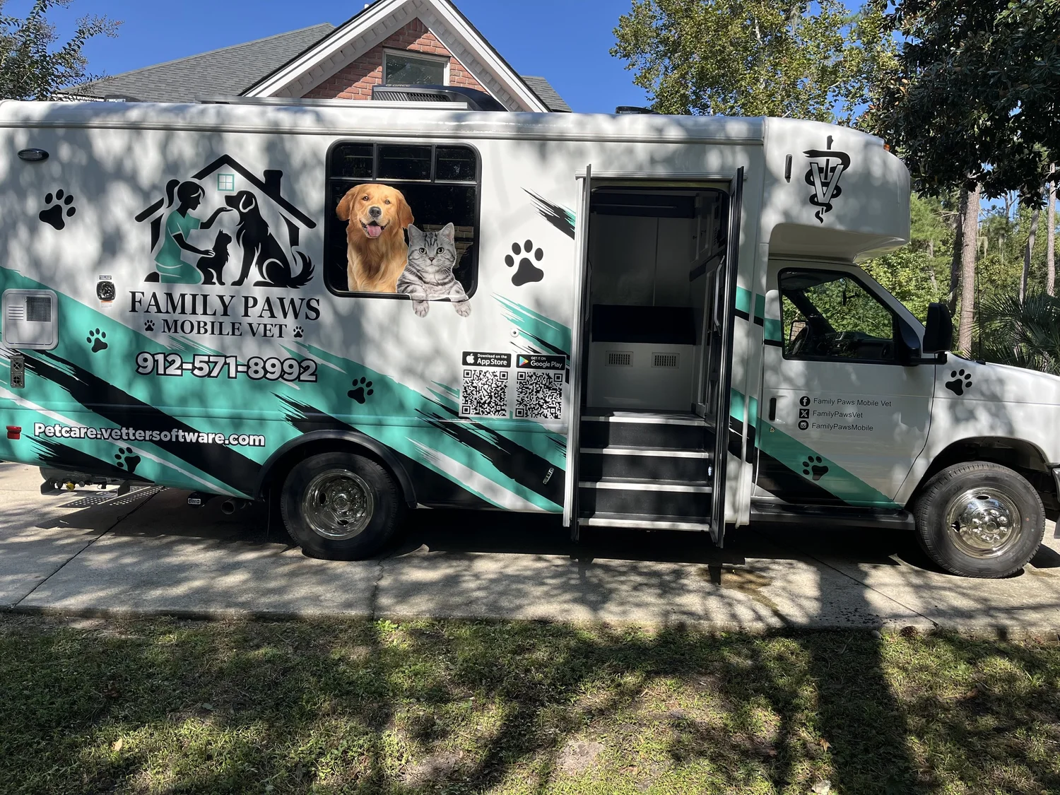 Family Paws Mobile Vet