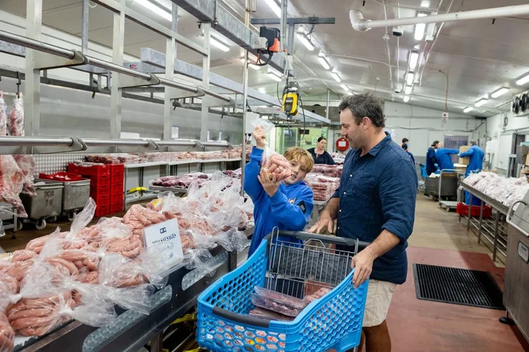 About Us — West Coast Meats
