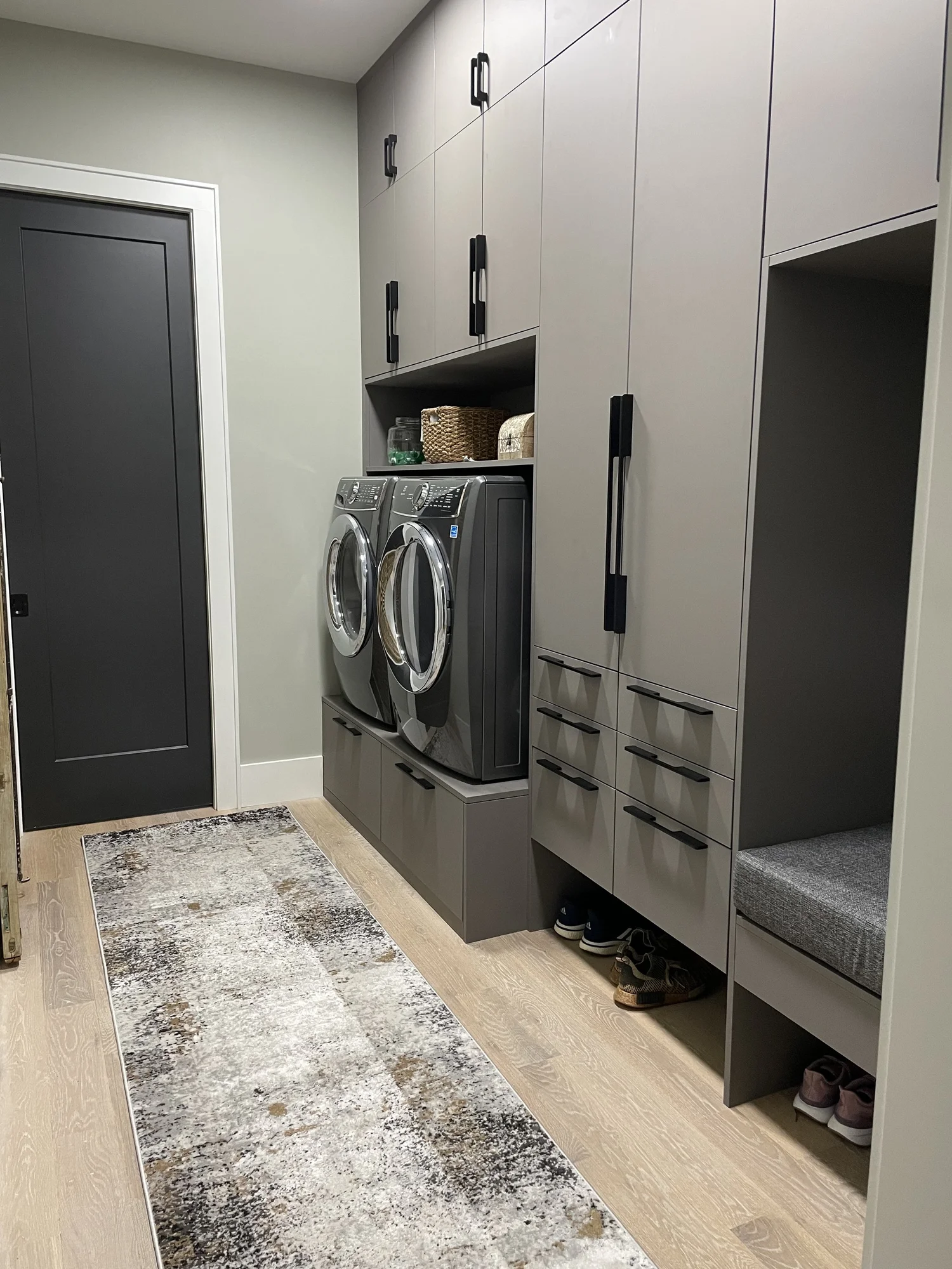 RAW ASH INTERIORS — Home