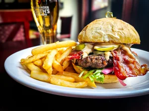 Eat — GALLAGHER'S IRISH PUB