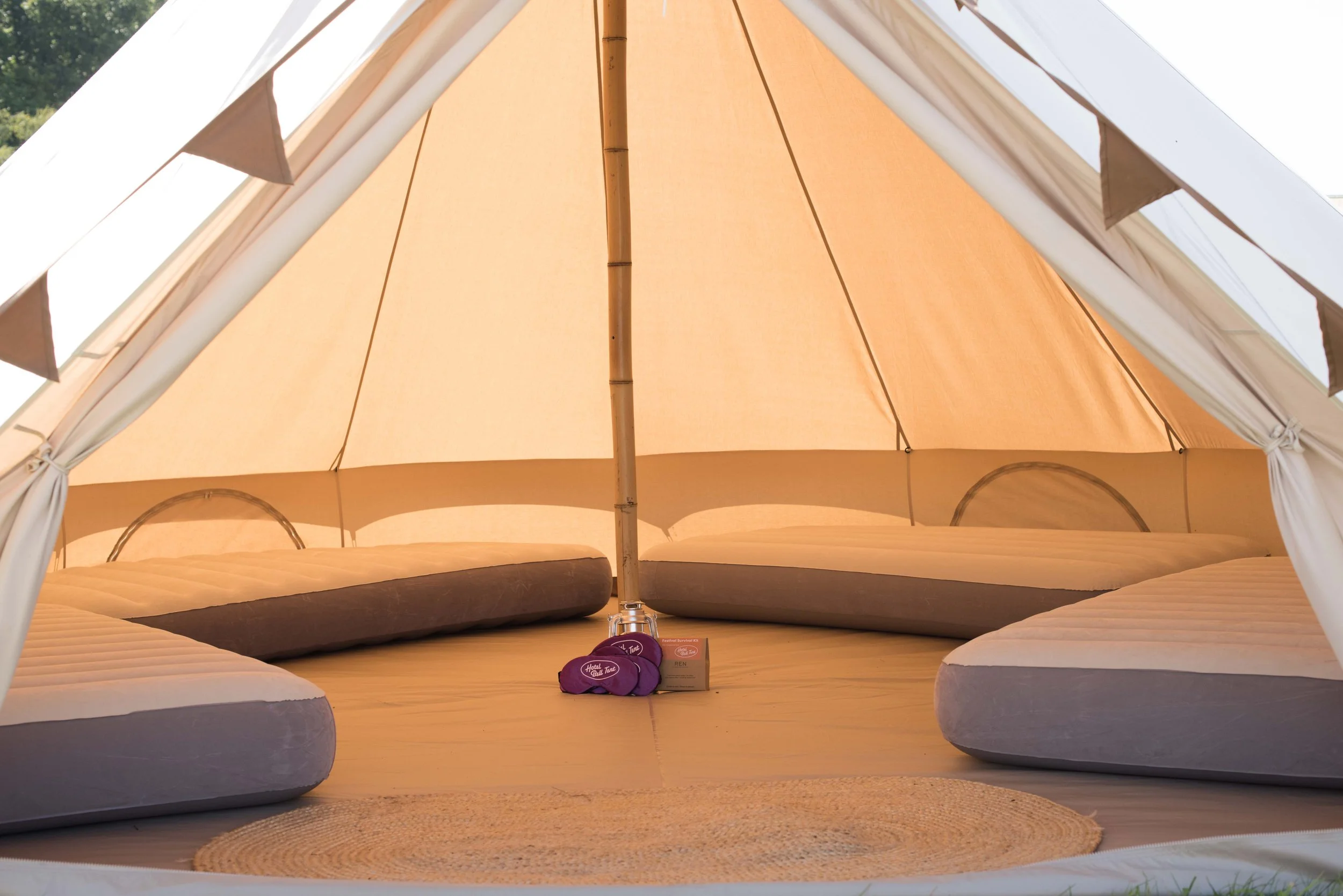 Luxury Glamping for the Formula 1 British Grand Prix — Silverstone ...