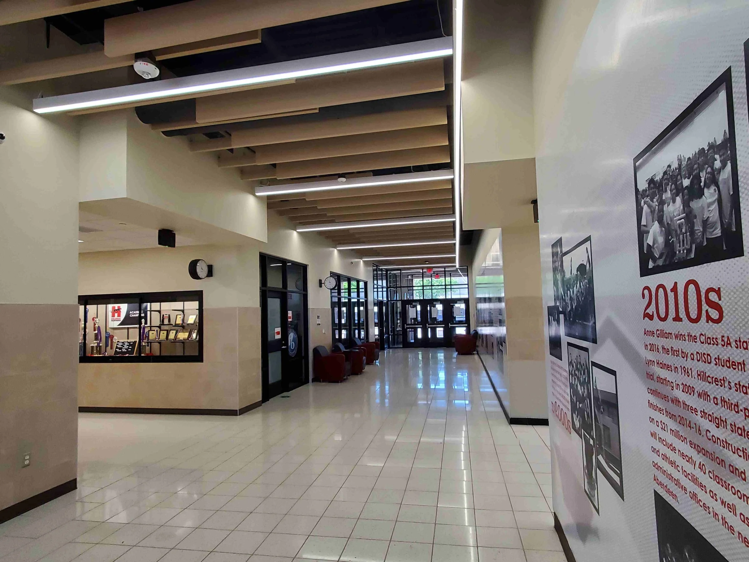 DALLAS ISD: | Hillcrest High School — WRA Architects