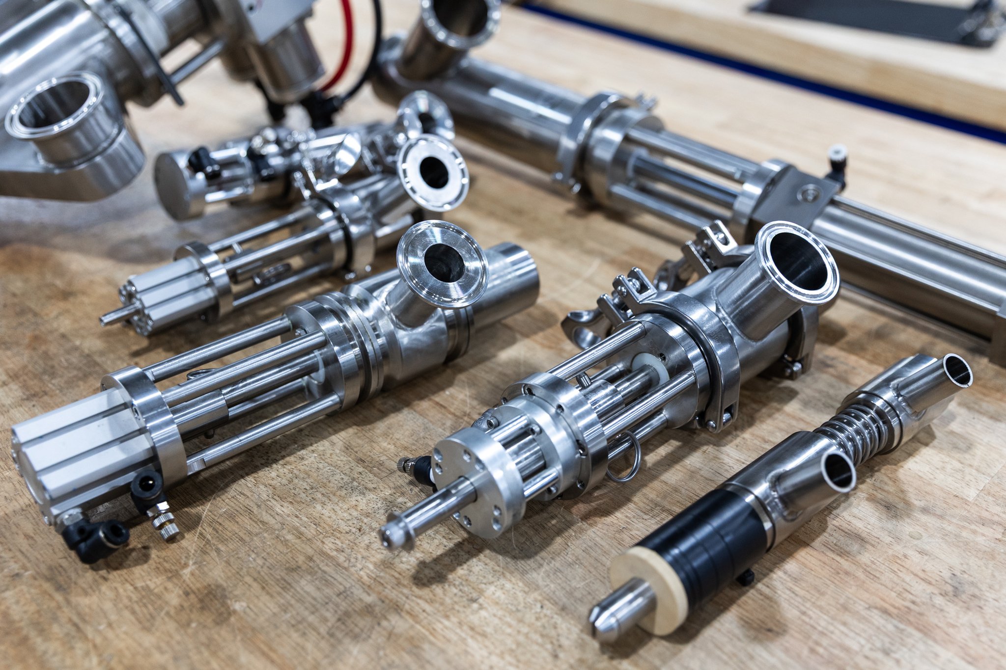 Liquid Filling Nozzles & Dispensers