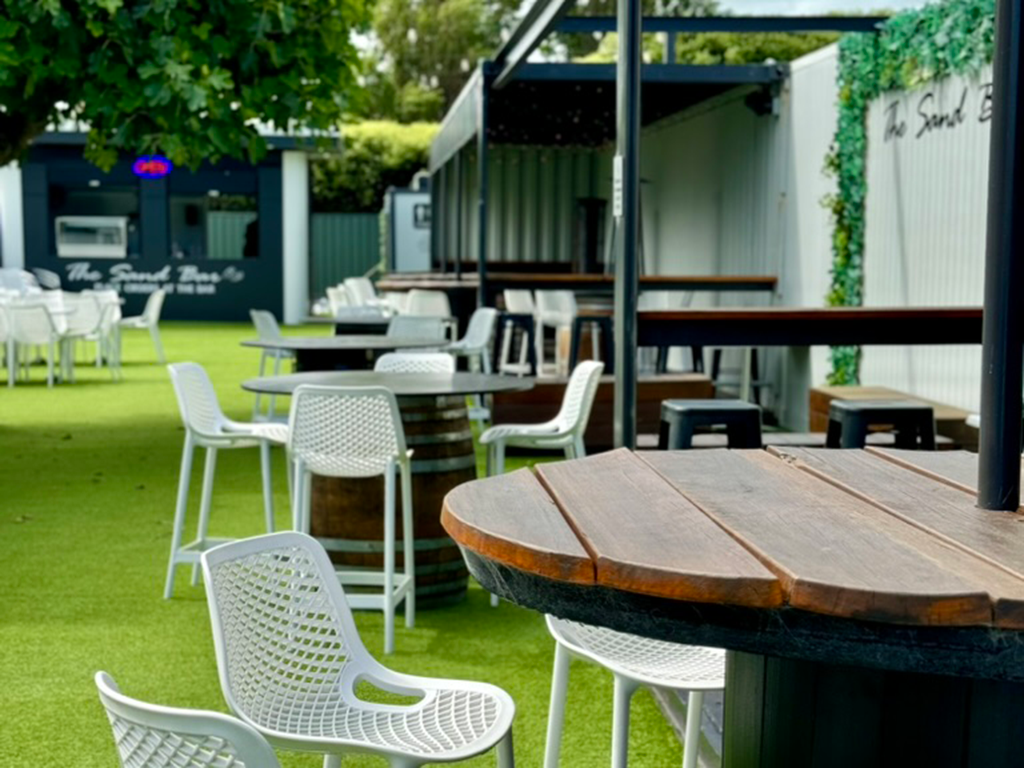 Beer Garden | Cocktail Bar | Food | The Sand Bar Inverloch