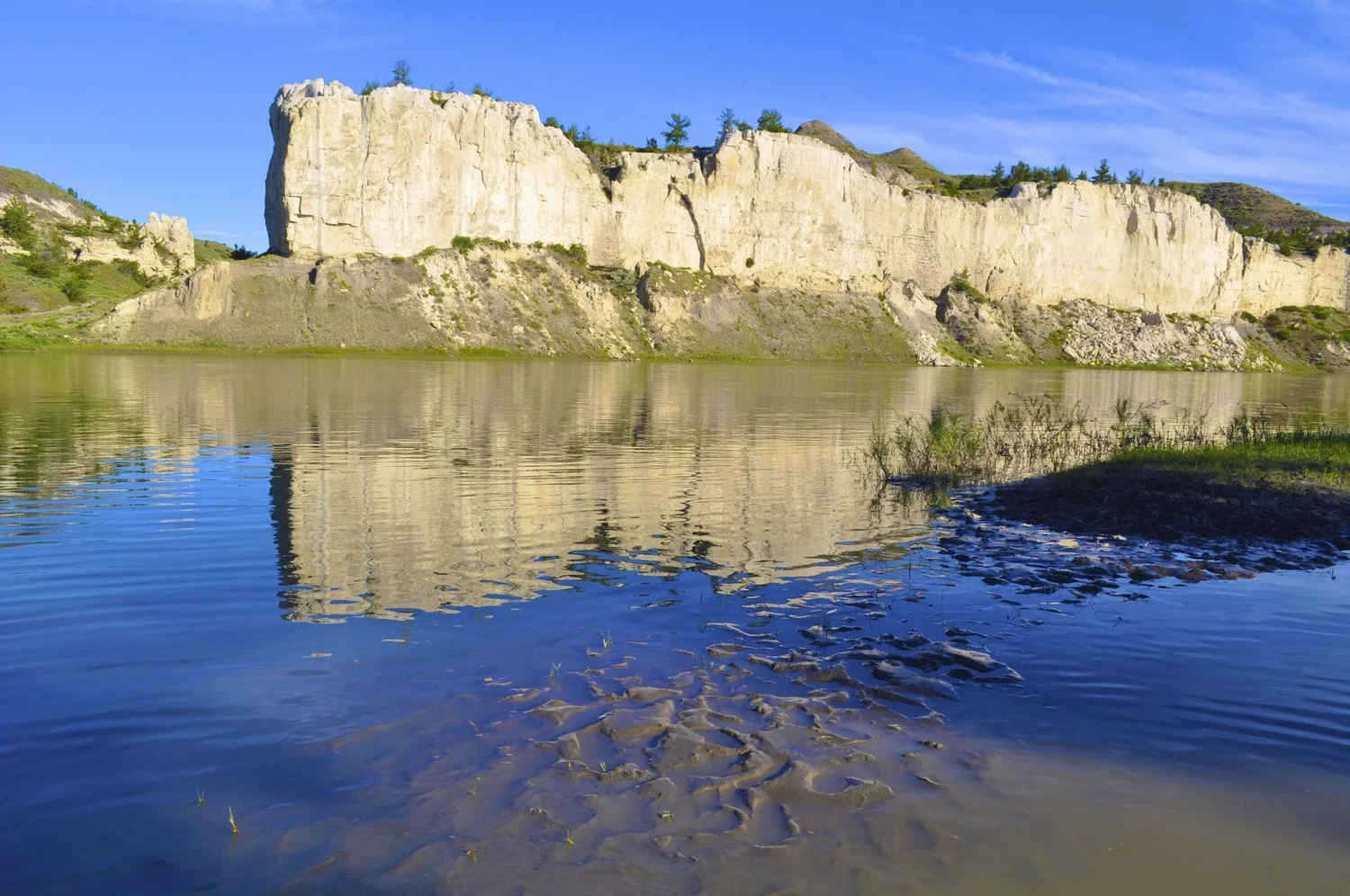 Geology Spotlight: Eagle Formation and the The White Cliffs of the ...