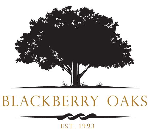 THE OAKS GRILLE | Outstanding Hospitality at Blackberry Oaks Golf Course
