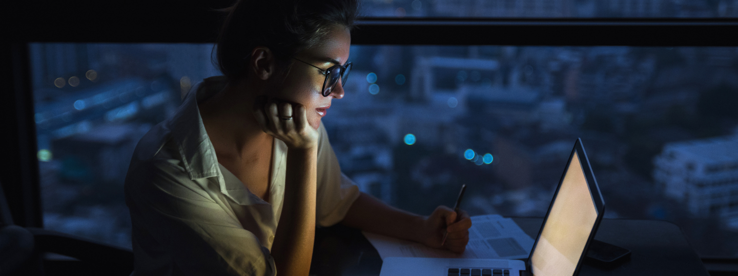 Is Blue Light Really Damaging Your Skin? What You Need to Know — New ...