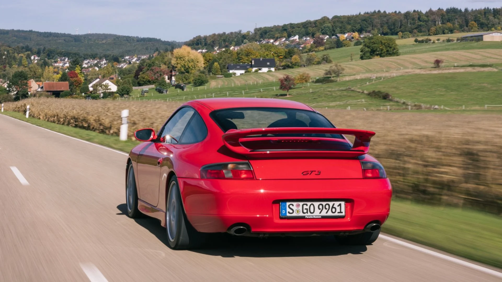 Der erste GT3: Warum der Porsche 996 GT3 ein Meilenstein der Motorsportgeschichte ist ...