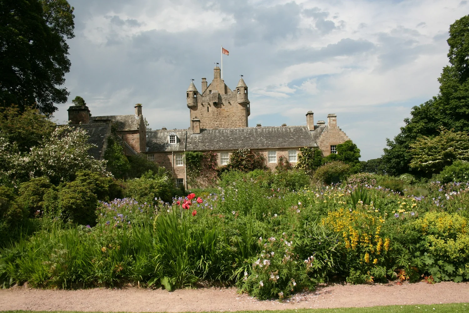 Culloden, Cawdor Castle and Inverness Shore Excursion from Invergordon ...