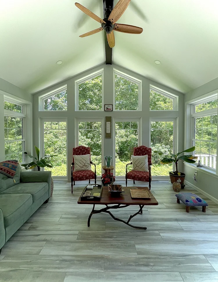 Custom 3 & 4 Season Sunrooms | Design & Build Experts for Sunroom ...
