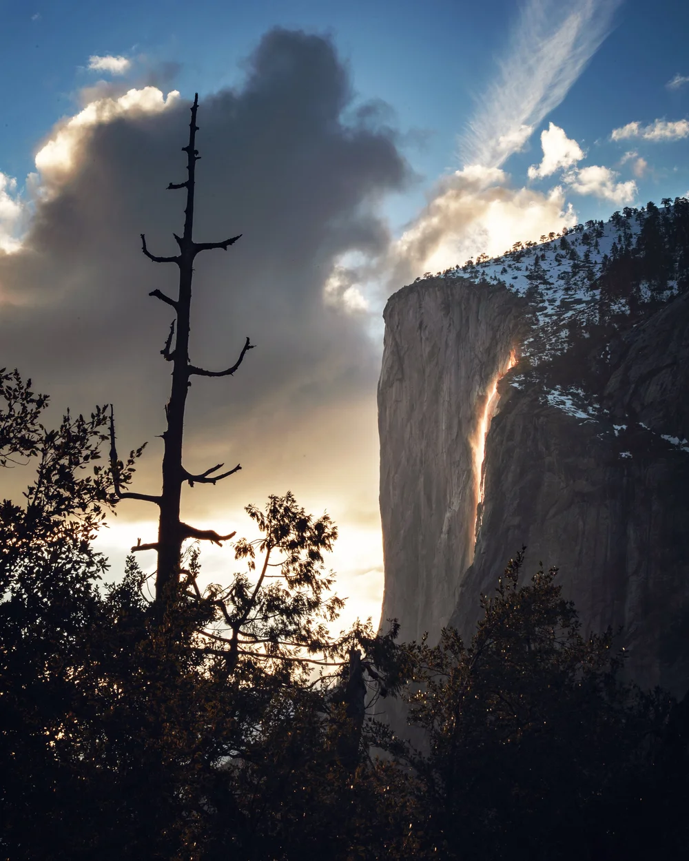 Firefall 2025: Horsetail Fall Event Complete Visitor Guide — Yosemite ...