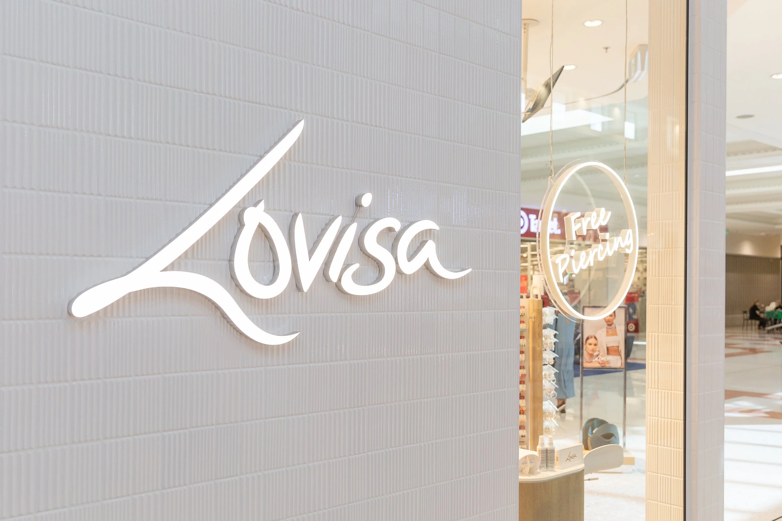 Lovisa — Hallmarc National Fitouts