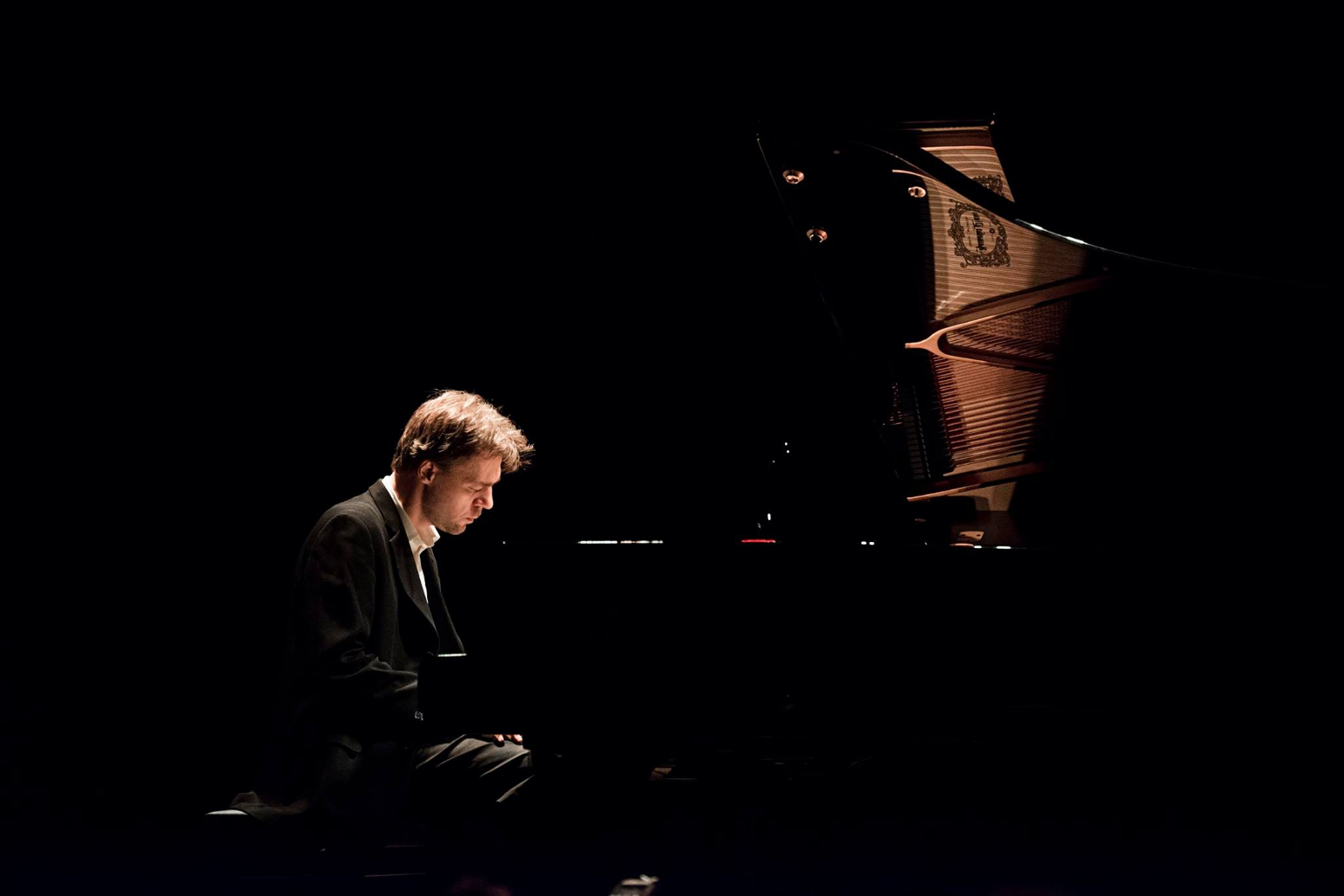 Andrius Žlabys — Felsner Artists