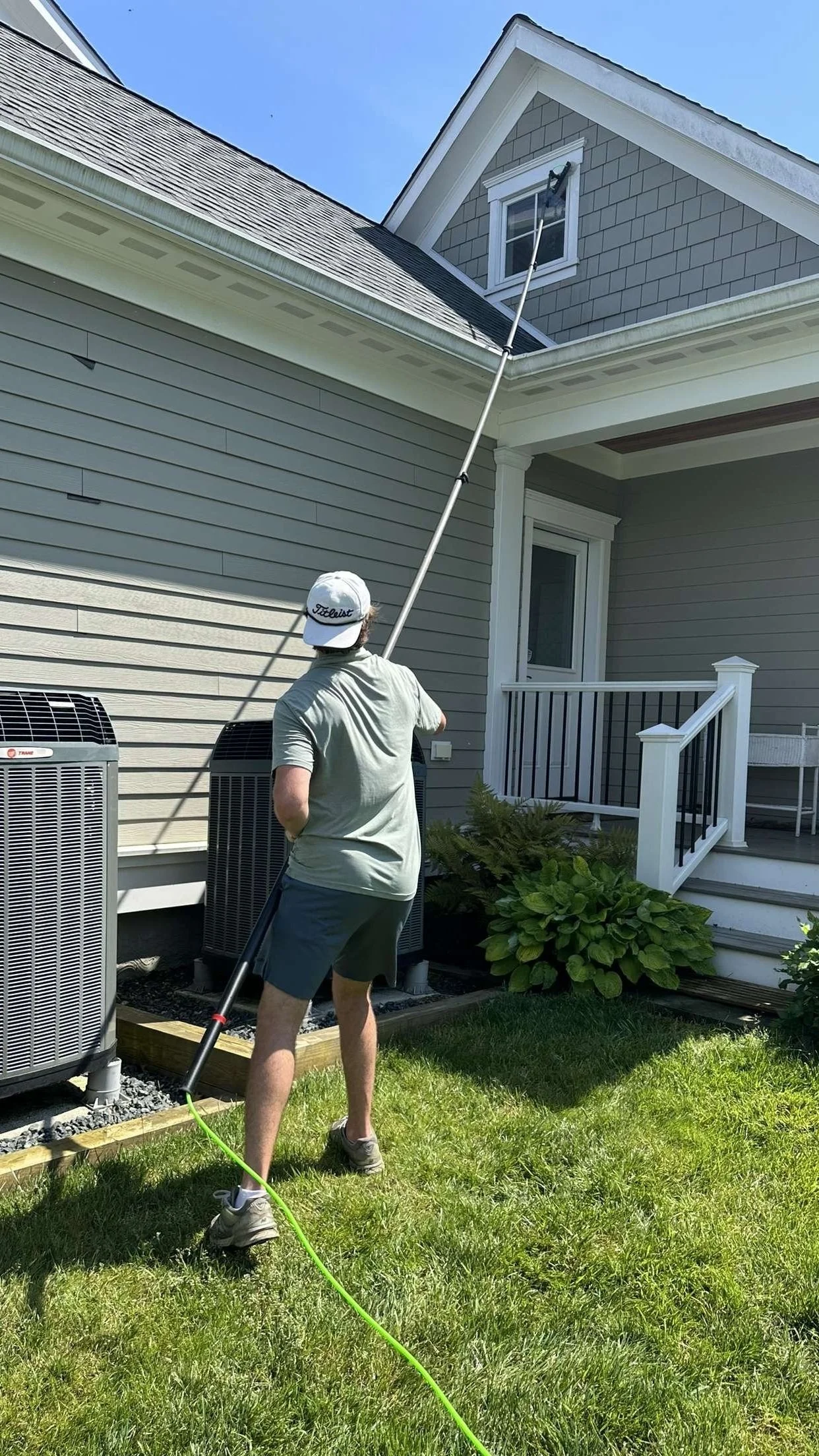 Home Service: Window Washing