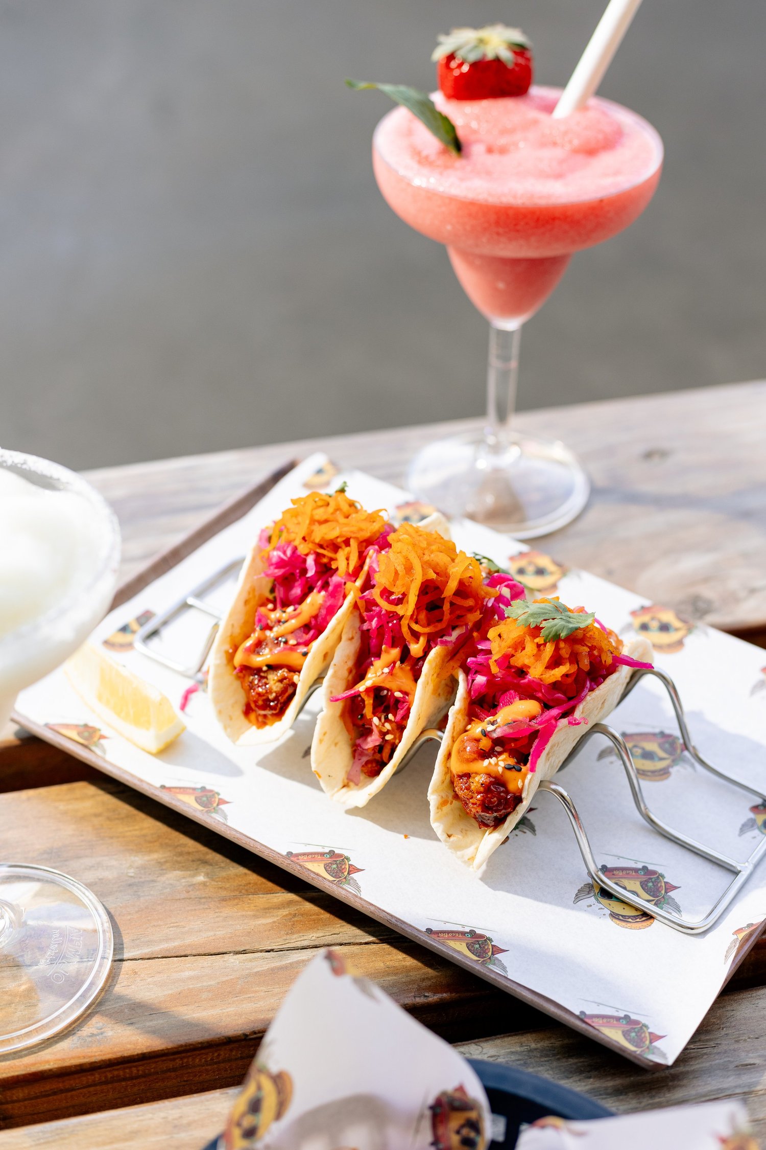 Deliciously Tex-Mex Tacos, Smash Burgers and Wings | Braddon