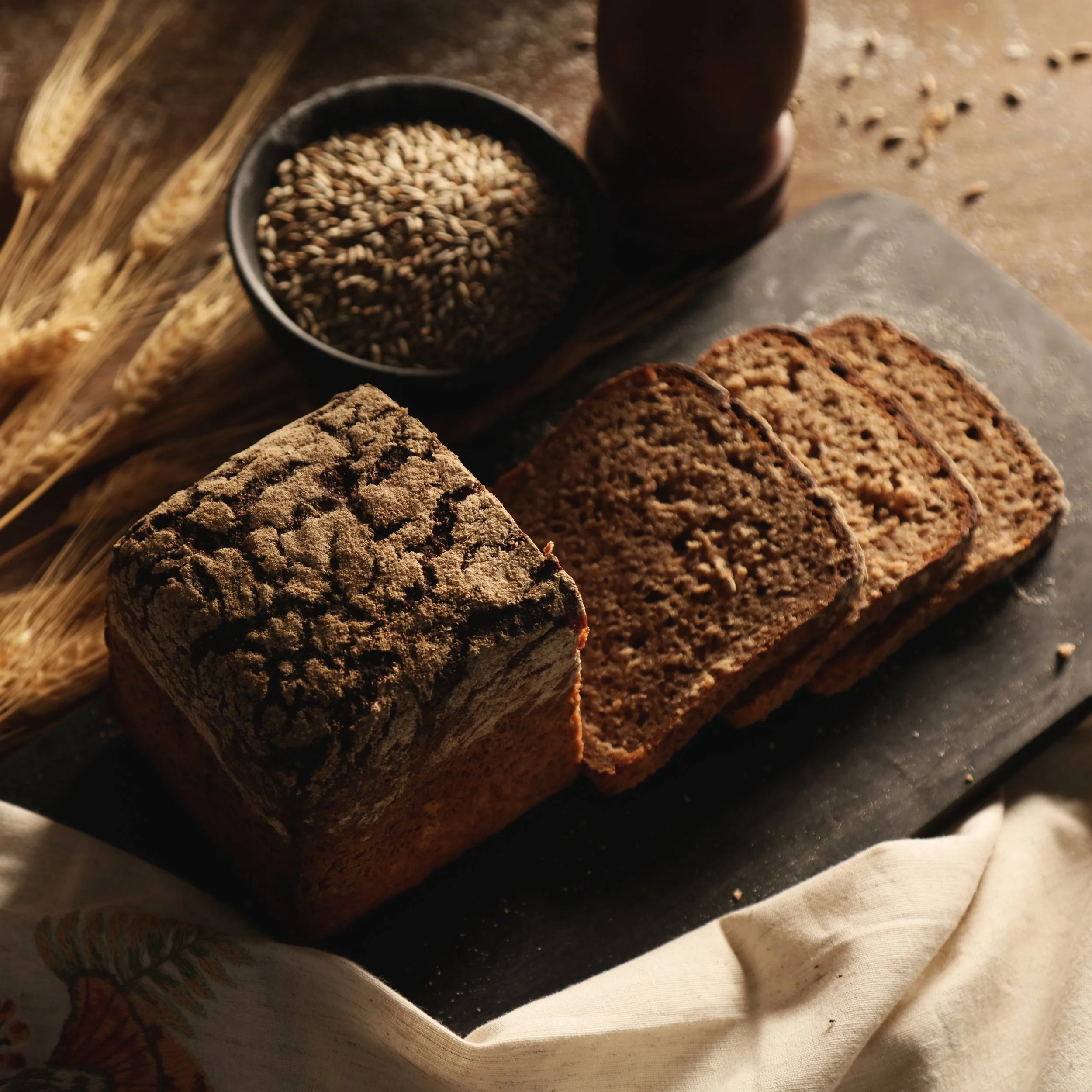 RUGBRØD (Danish Rye Bread)