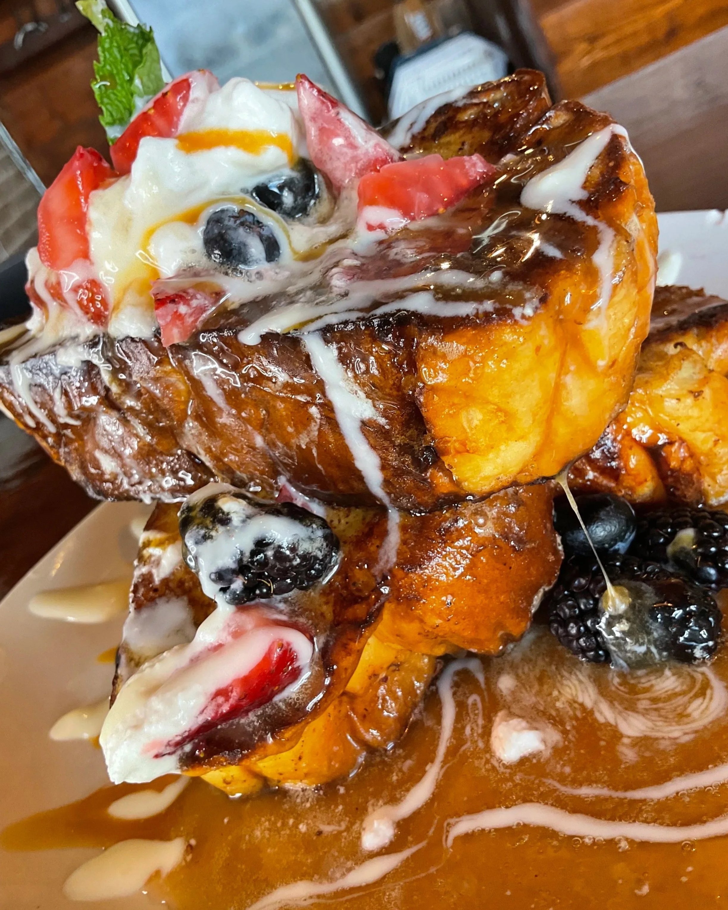 R & M Coffee Bar & Cafe — R & M Eatery Group