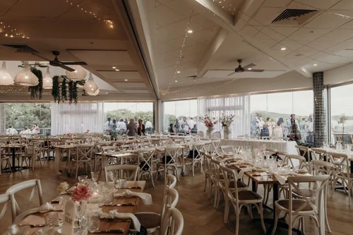 9 Must-Try Restaurants in Port Stephens — Book The Bay
