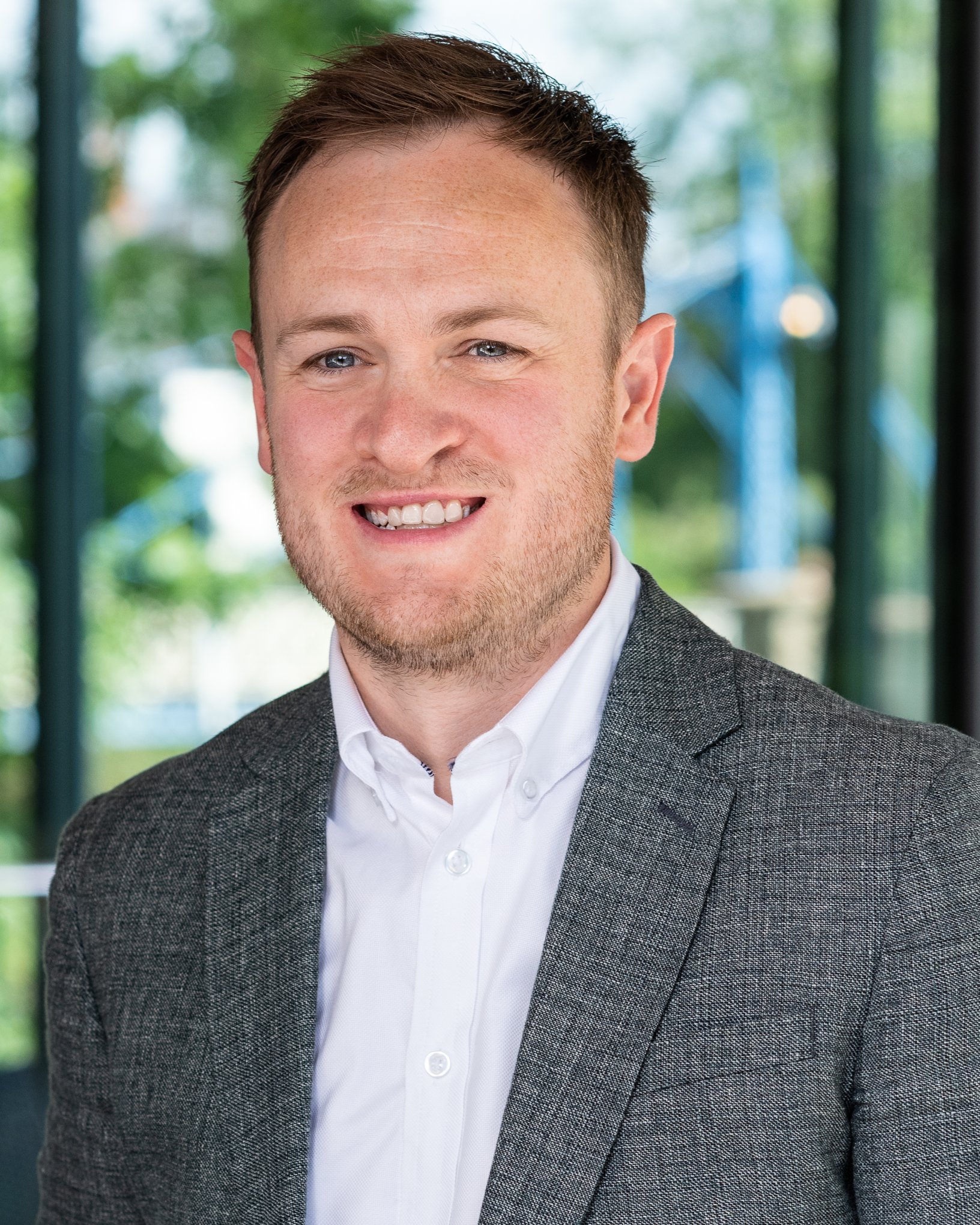 Richard Russell – RICS Residential & Valuation Surveyors