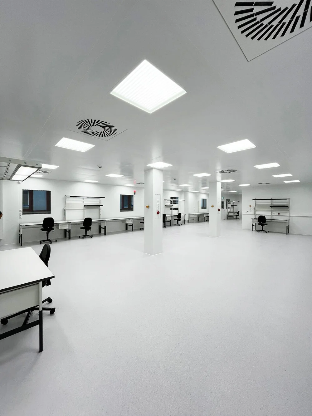 WHY REFLEX SHOULD BUILD YOUR SATELLITE | Reflex Aerospace