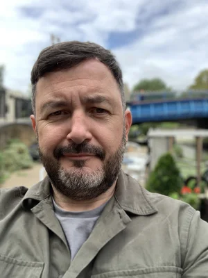 Tony Lee — Orange Beak