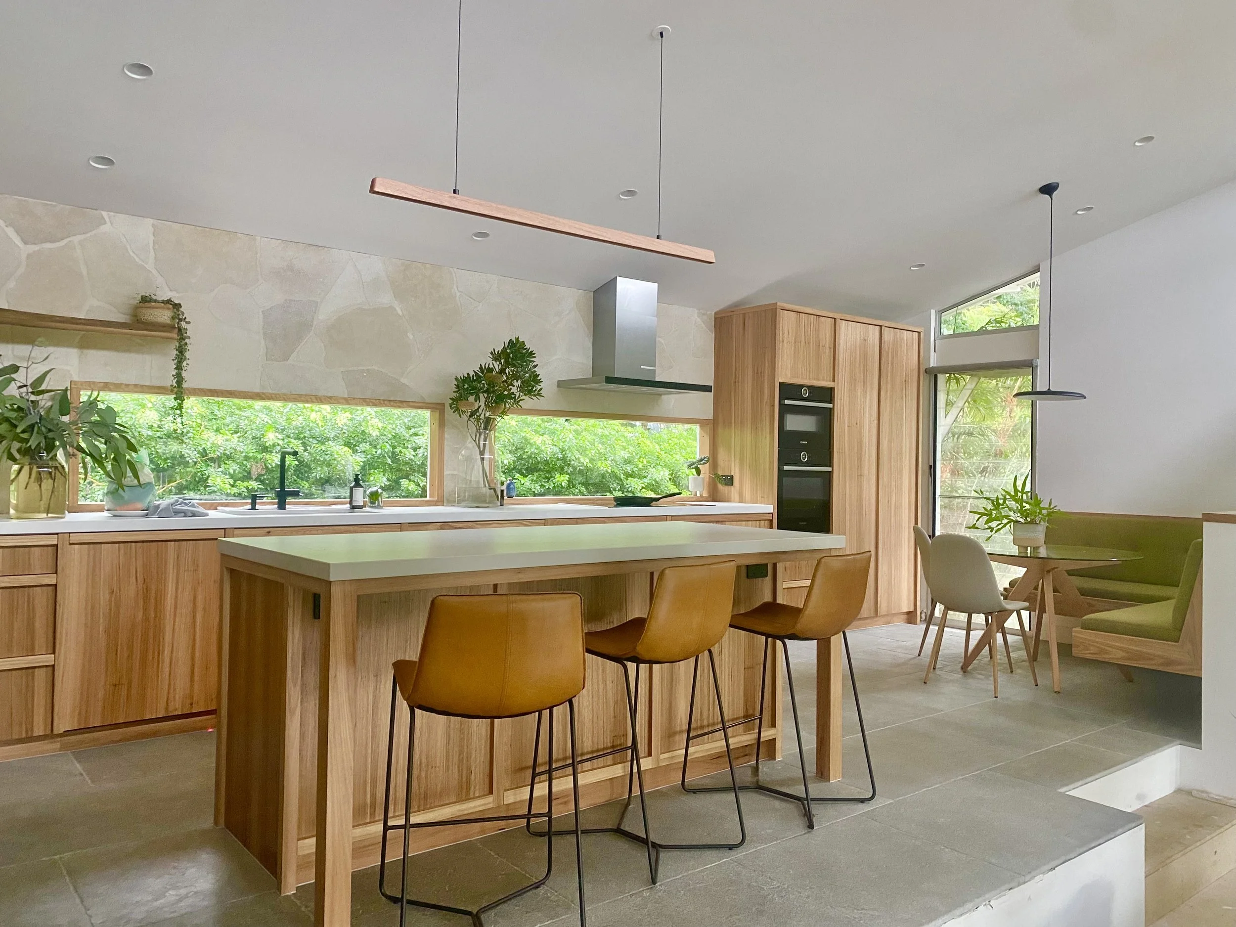 Mac & Co Builds