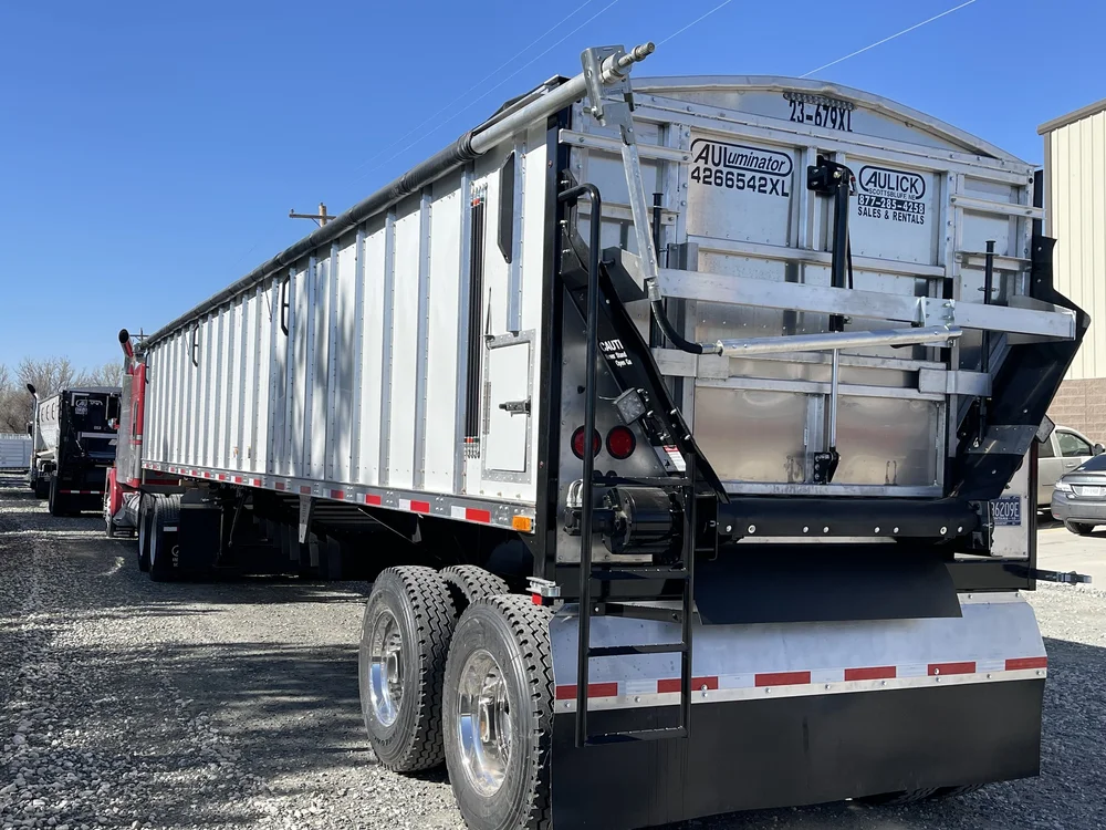Auluminator Belt Trailer | Sales and Rentals | Aulick Industries