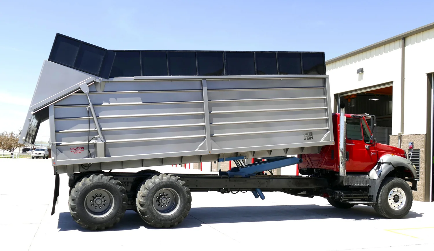 Silage Dump Box | Aulick Industries
