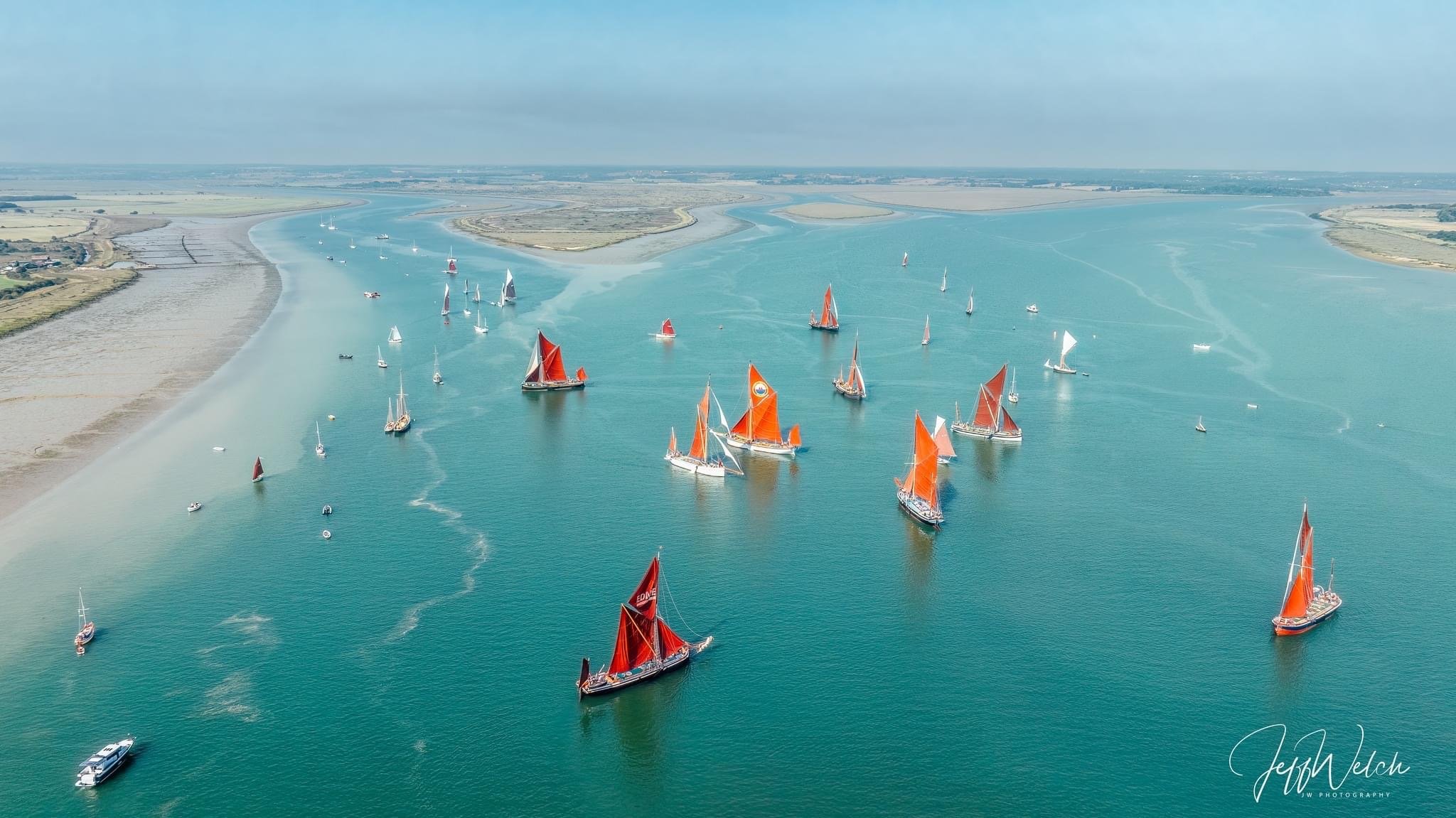 About Barges — Association of Bargemen
