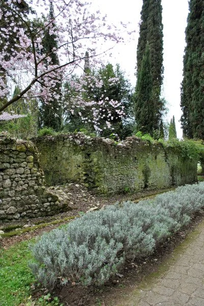 The Most Beautiful Garden Inspiration — Old World Italian