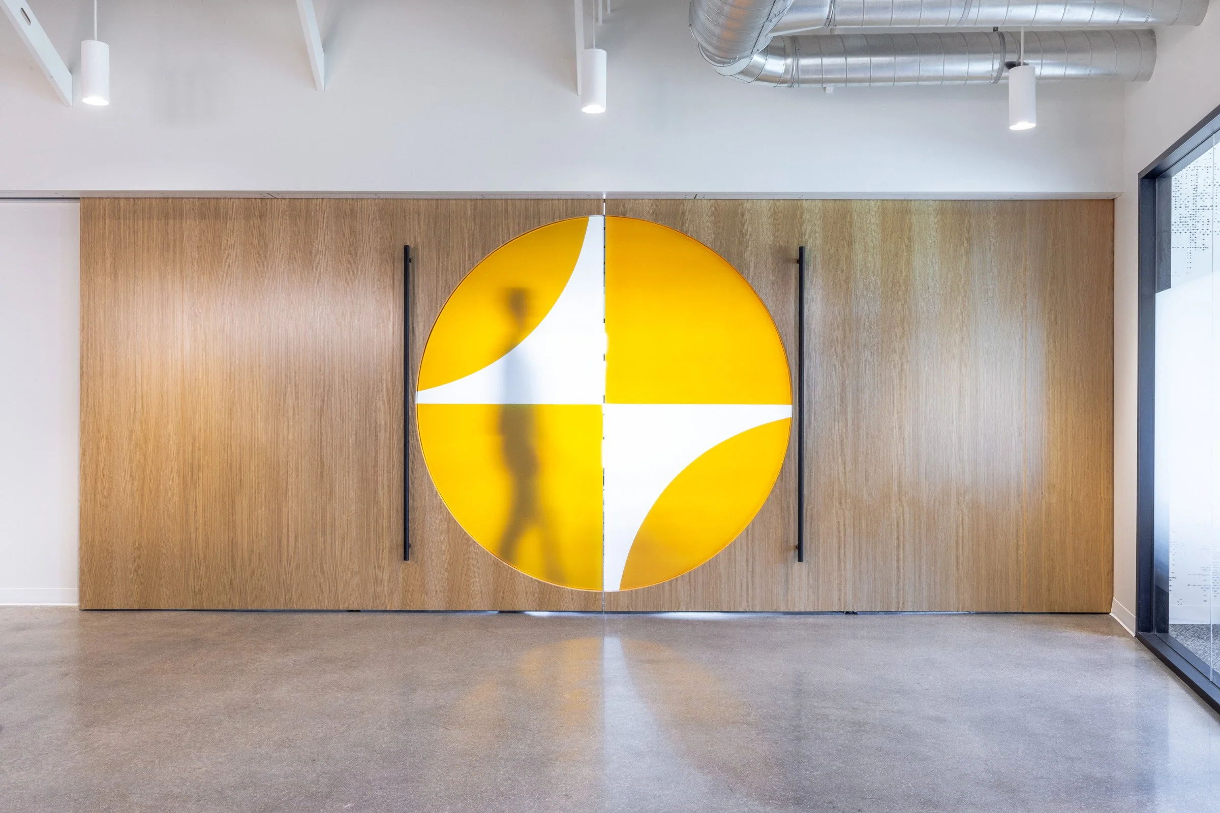 Hunter Douglas — Studio Blitz