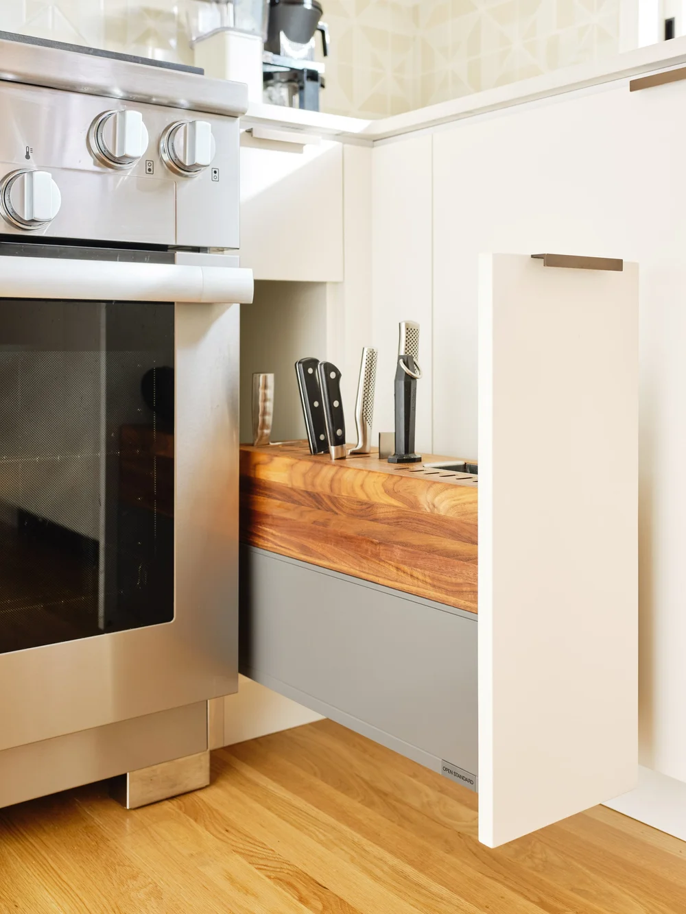 Modern + Minimal Haven | Mid-Century Kitchen Design in Oakland Hills ...