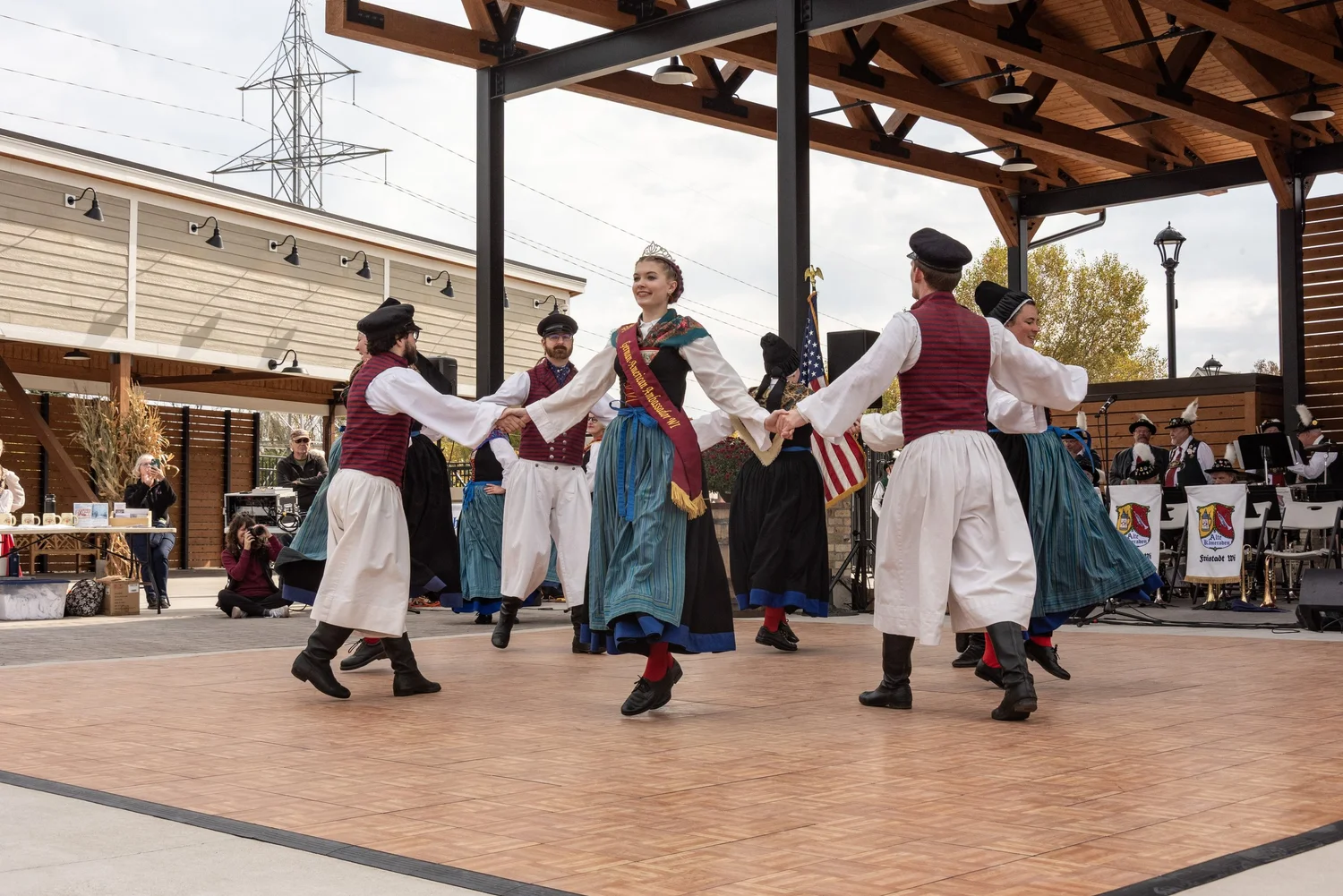 German Folk Dance Classes | Mequon, Wisconsin