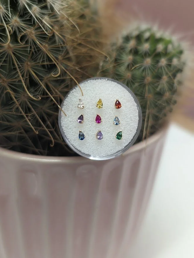 Tish Lyon 14ct Gold - 'Teardrop' — The Owl & the Pussycat Piercing