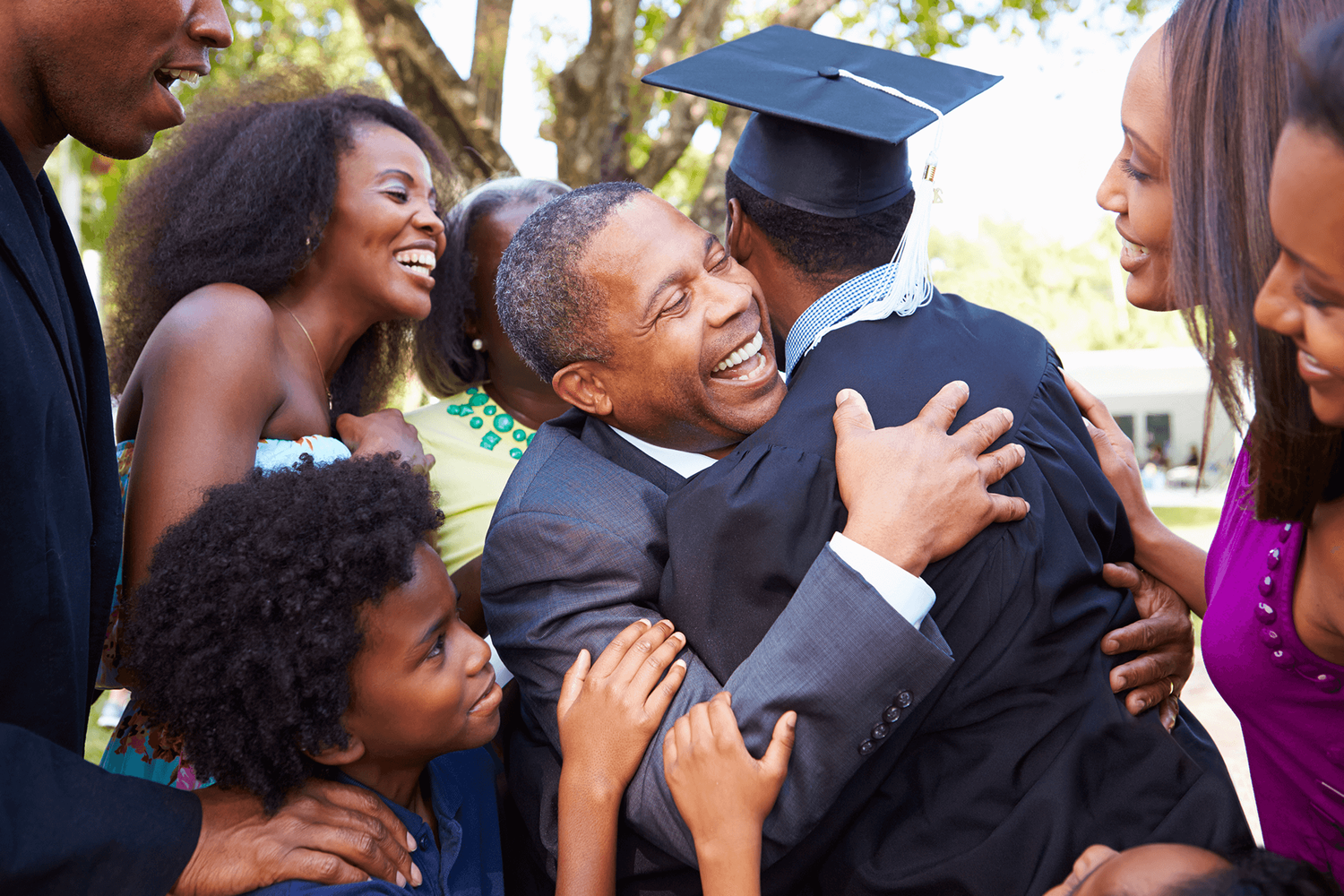 Dallas Men Making a Difference | Genesis HeROs — Genesis Women's ...