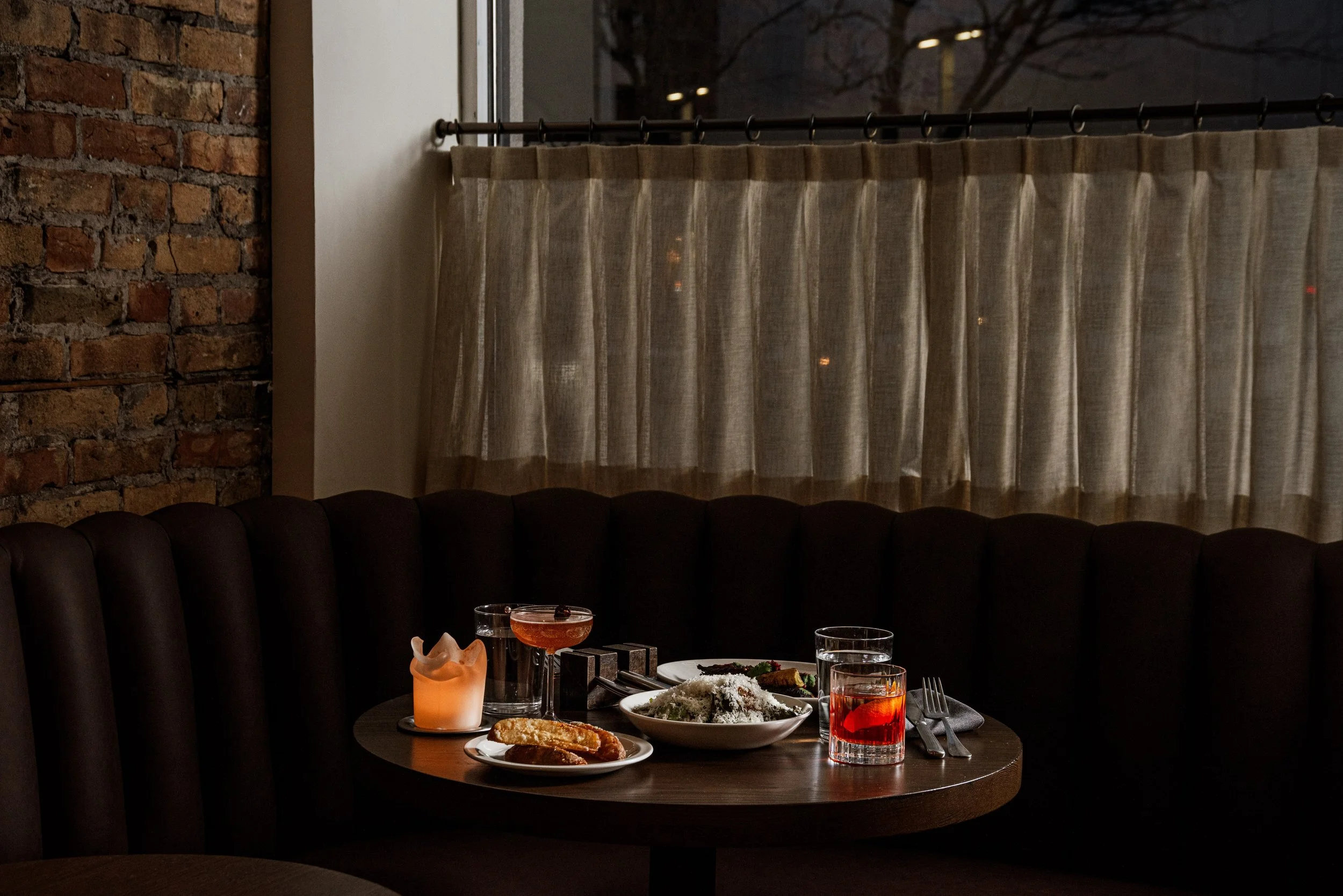 Ox Bar & Hearth