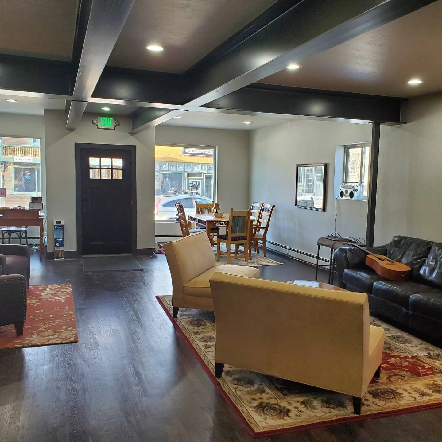 Alma House - Colorado High Country Lodging