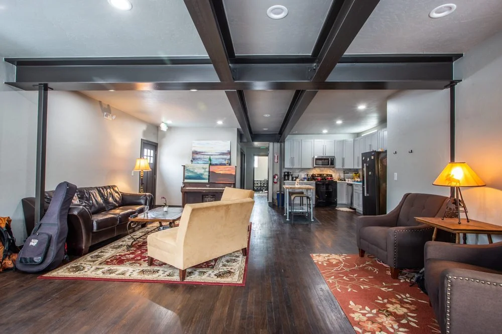 Alma House - Colorado High Country Lodging