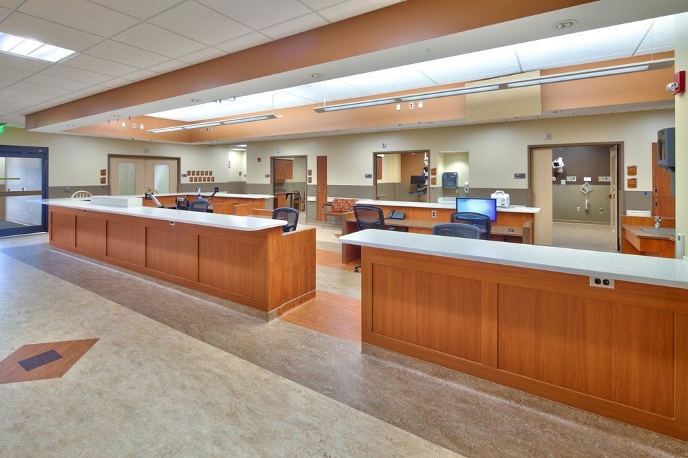 Nurse Station Design Tips - Beaver Creek Industries