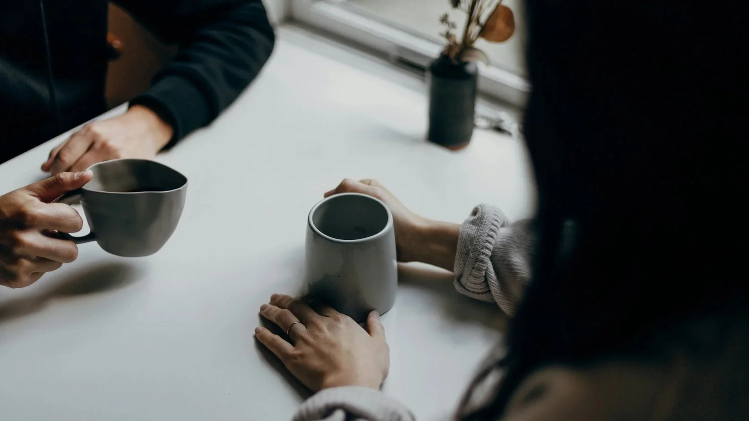 How to Decide If You Should Keep Dating Someone — The Date Lab