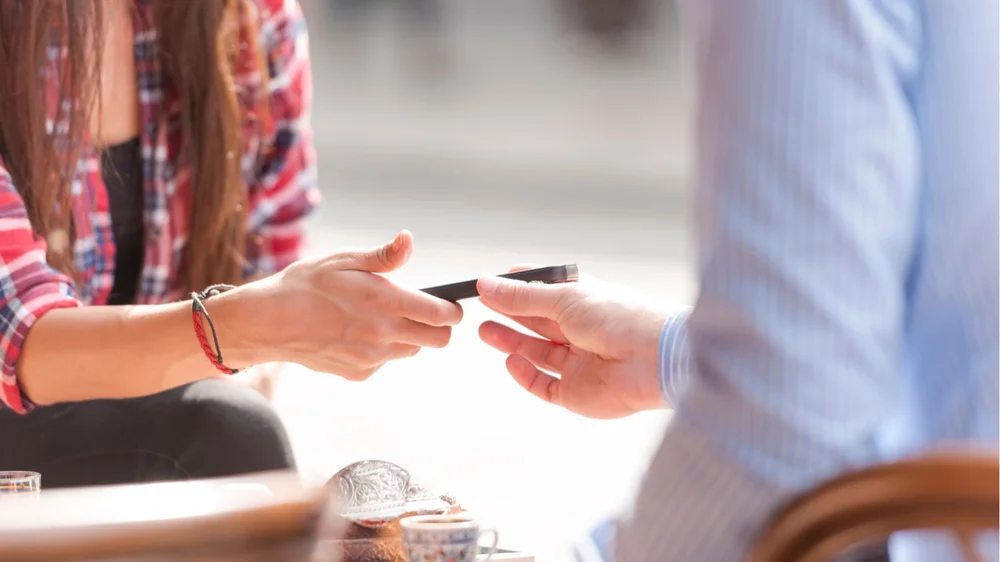 How to Express Romantic Interest with Confidence (Without Awkwardness ...