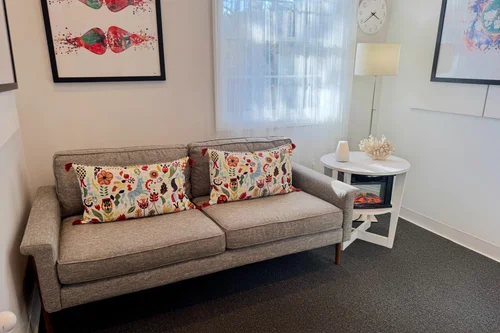 Rena Ferguson, MD PC Discover Personal Growth Today