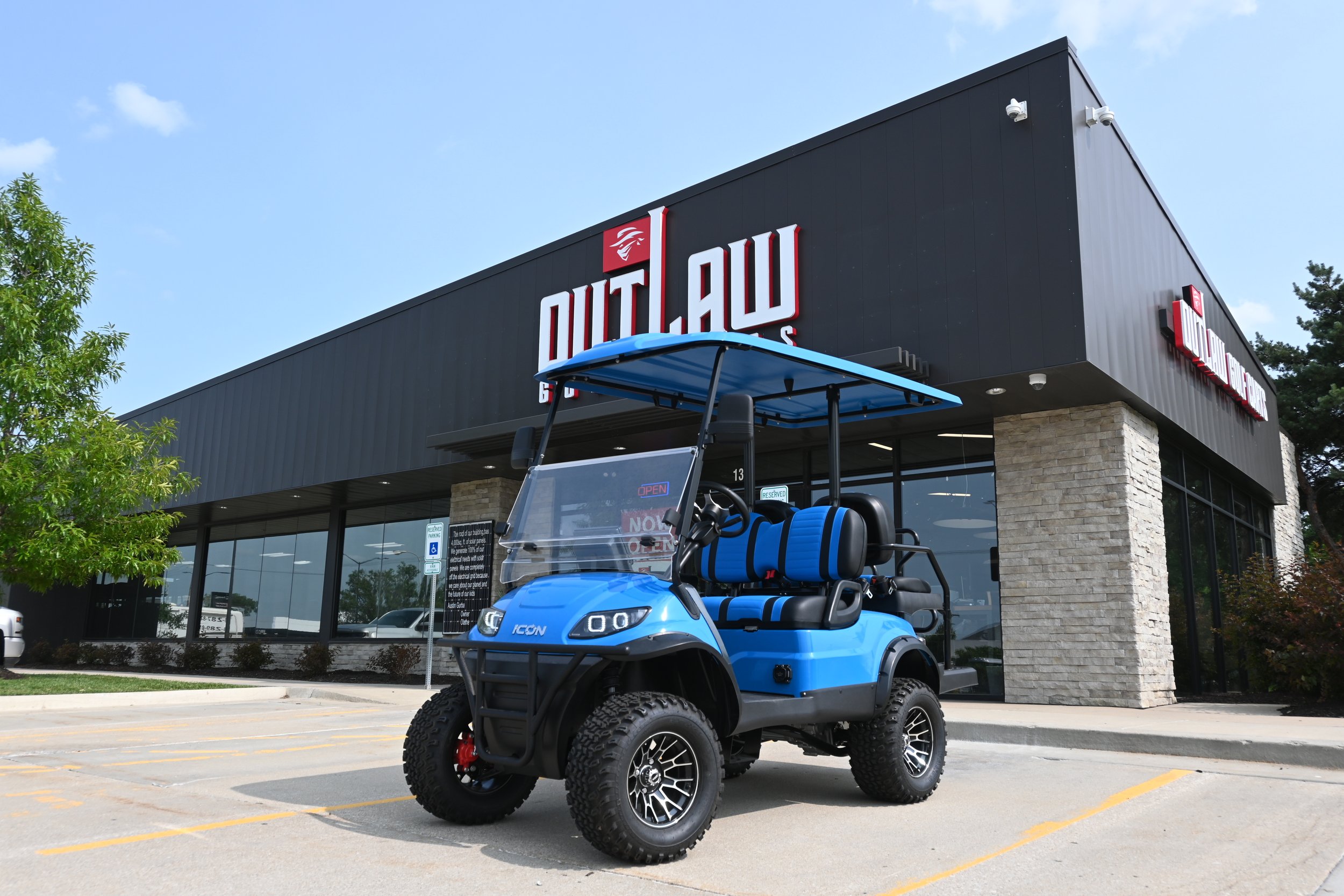Outlaw Golf Carts | Explore Our Carts