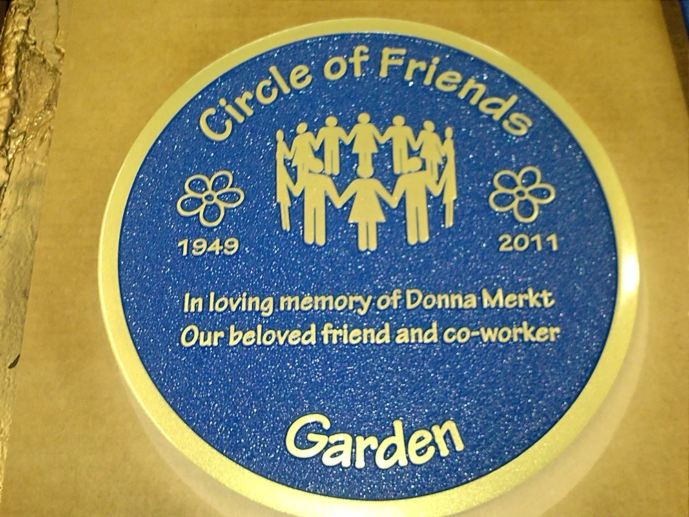 Custom Outdoor Memorial Plaques Built to Last — Metal Memorials