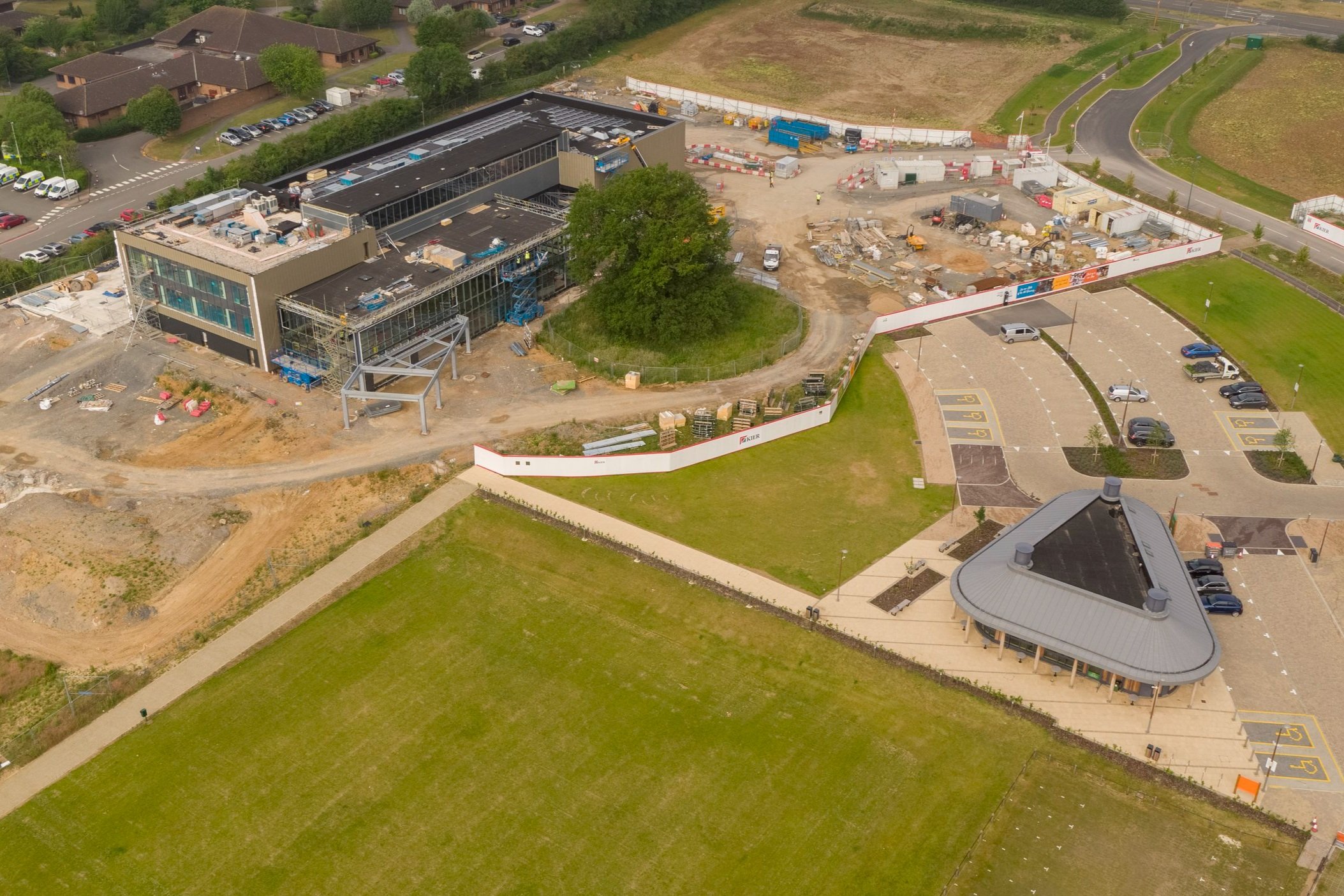 Everards Meadows — Redhouse